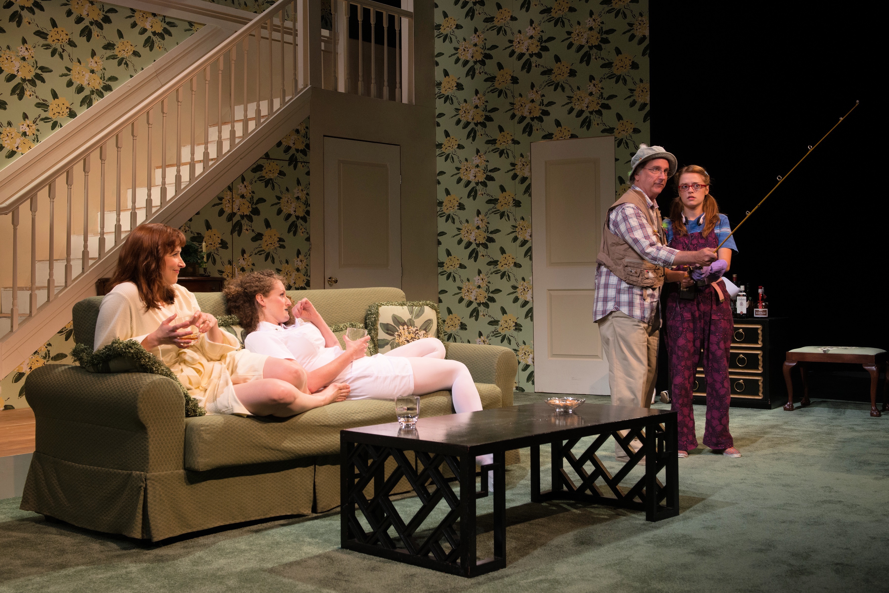 WHAT Slight Hitch-2 | Wellfleet Harbor Actors Theater